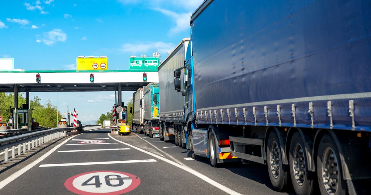 SEO | Solutions | Use case | Toll Costs (EN) | PTV Logistics